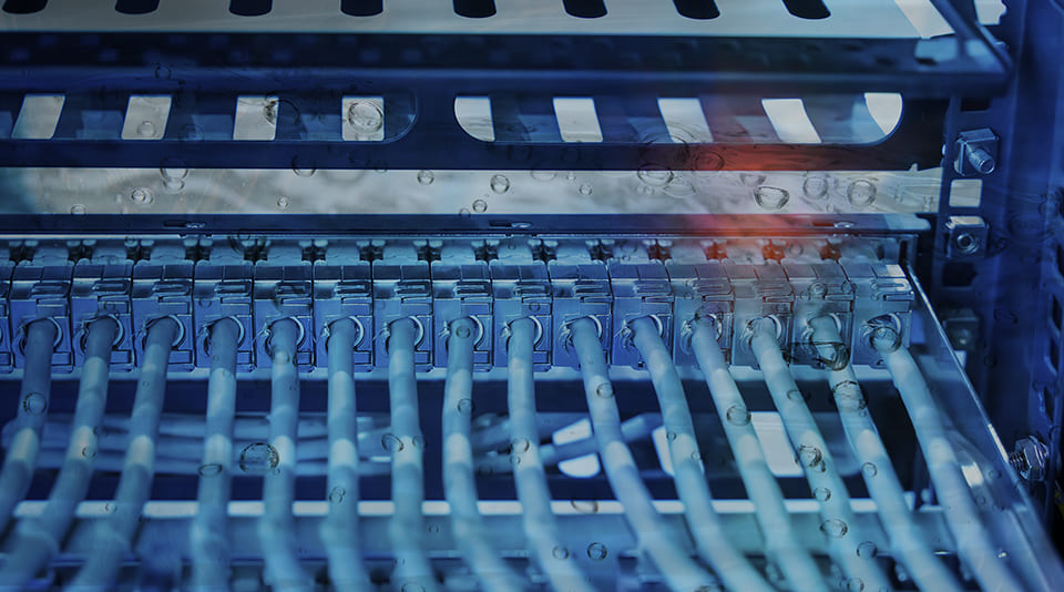 Kixx Immersion Fluid S Boosts Performance for Data Centers | Kixx Newsroom